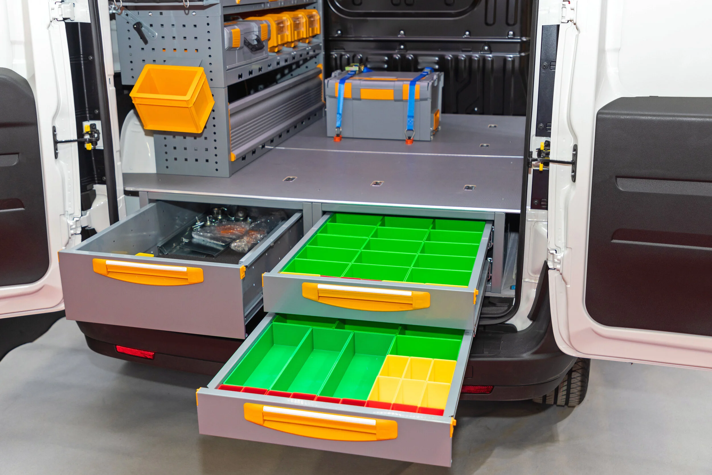 Emergency Vehicle Conversions UK | Intomove