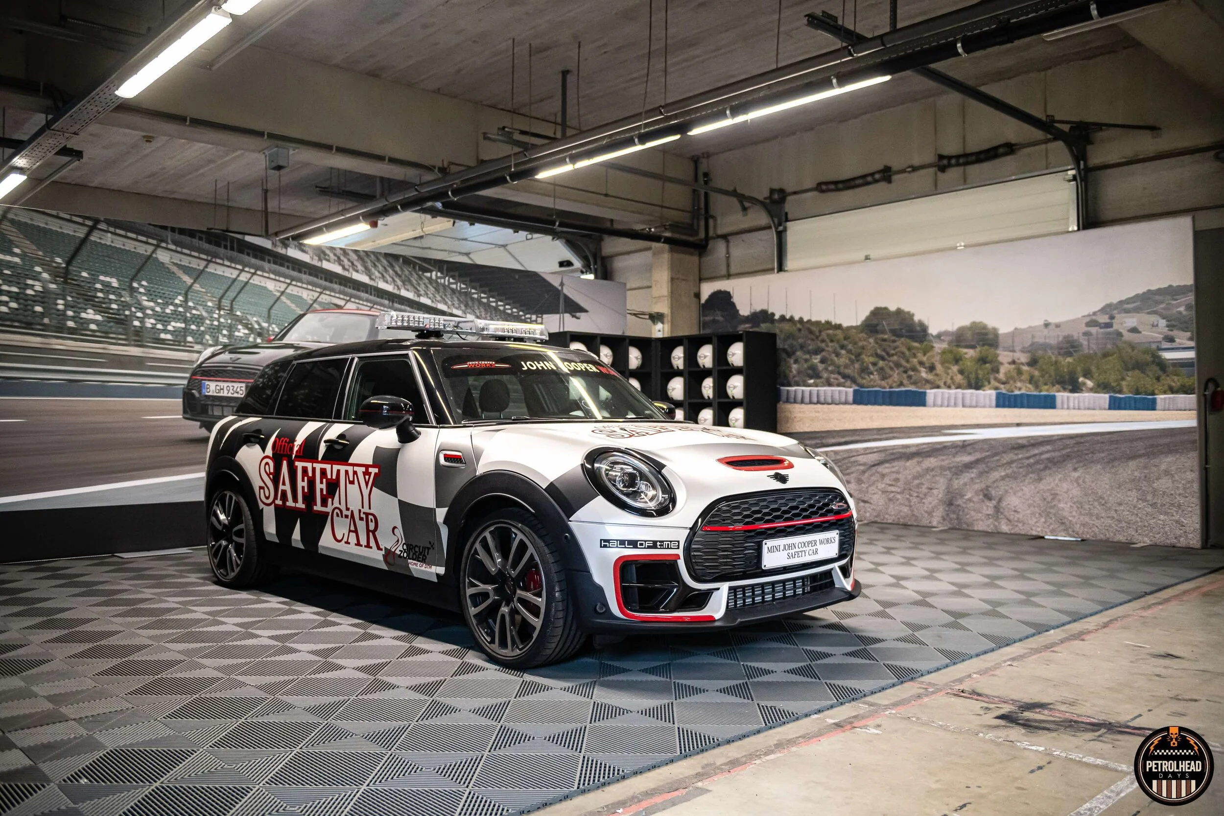 MINI JCW Track Experience: The Ultimate Go-Kart Feeling — Car Journalism