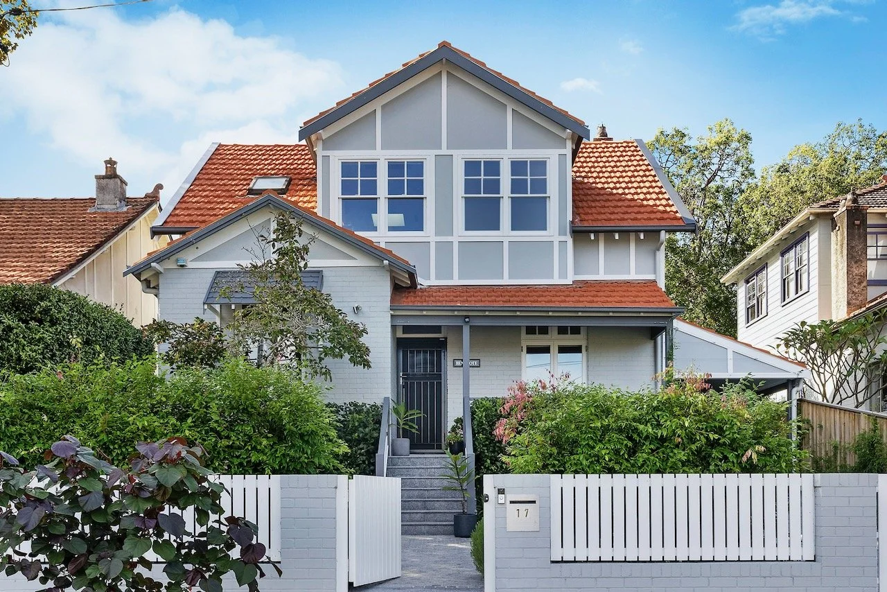 Choosing paint colours for the exterior of your home — Inside Out ...