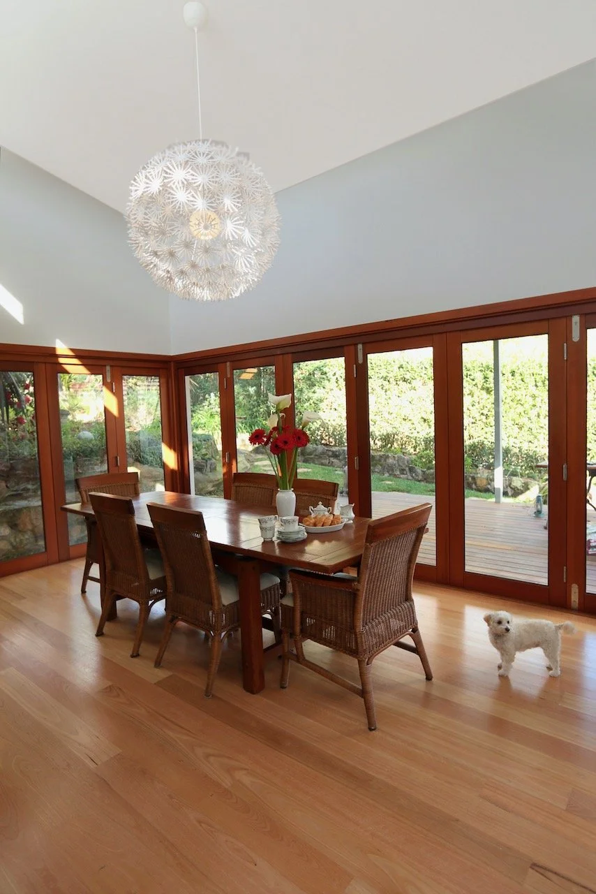 Creating the perfect dining room in your home through colour and design ...