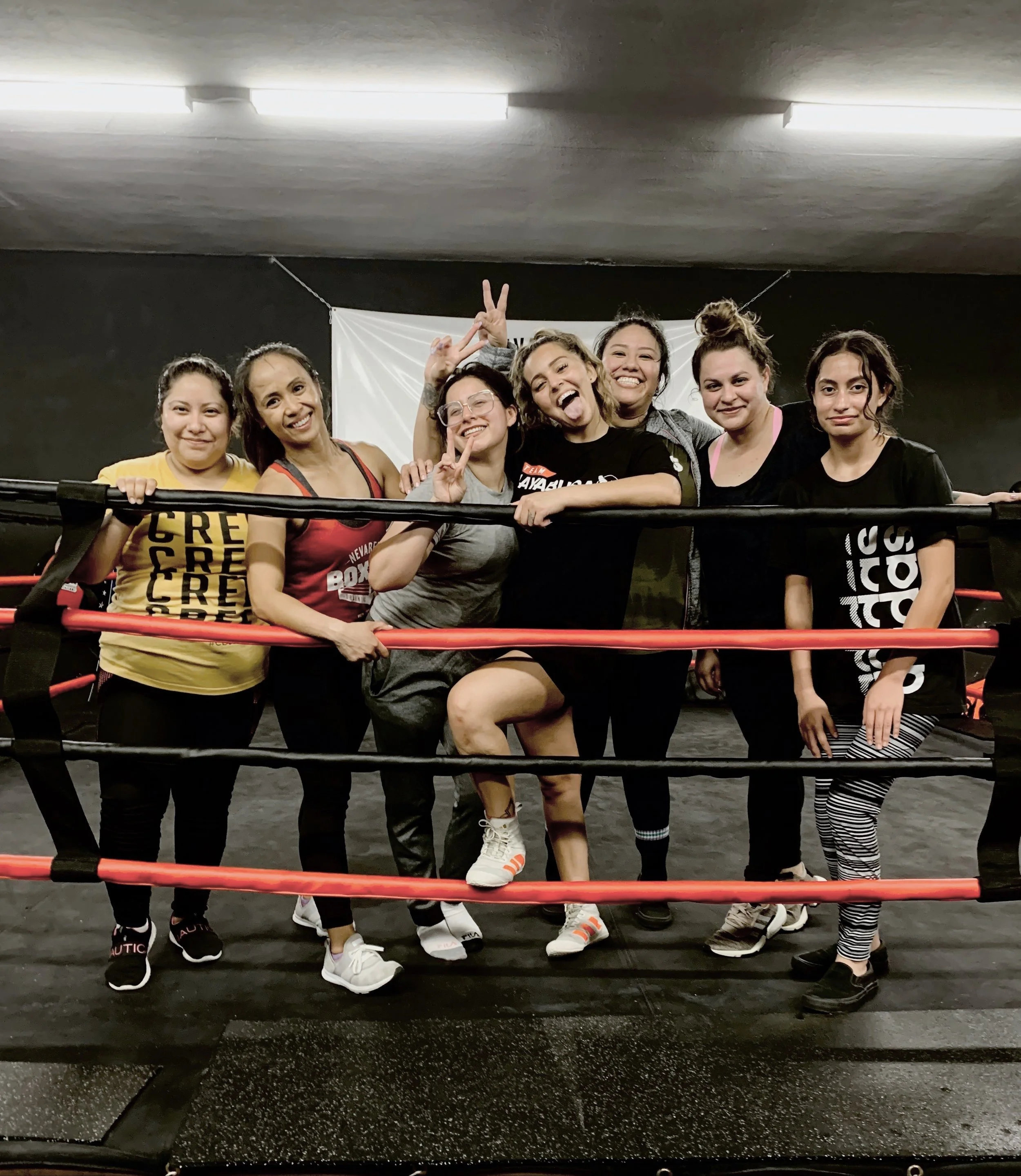 Contact — Nevarez Boxing