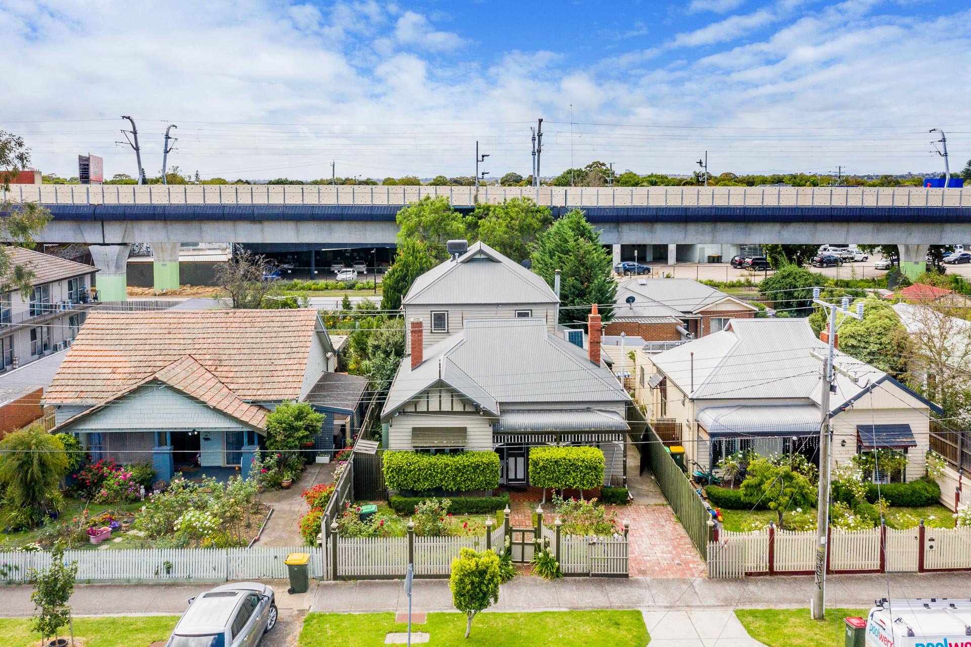 About 3 — Commercial Real Estate | Commercial Property For Sale ...