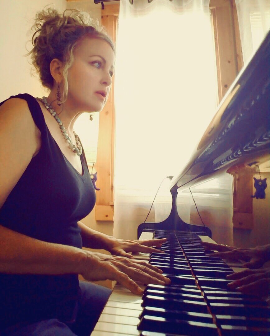 Nina Ott Music