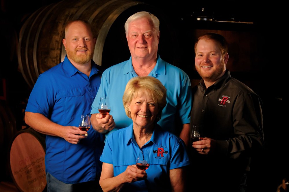 IRONROOT REPUBLIC DISTILLERY — American Mash & Grain