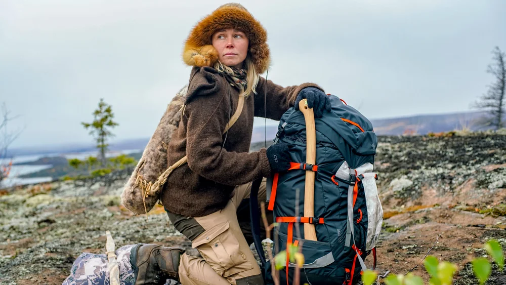 Alone Experience — Callie Russell