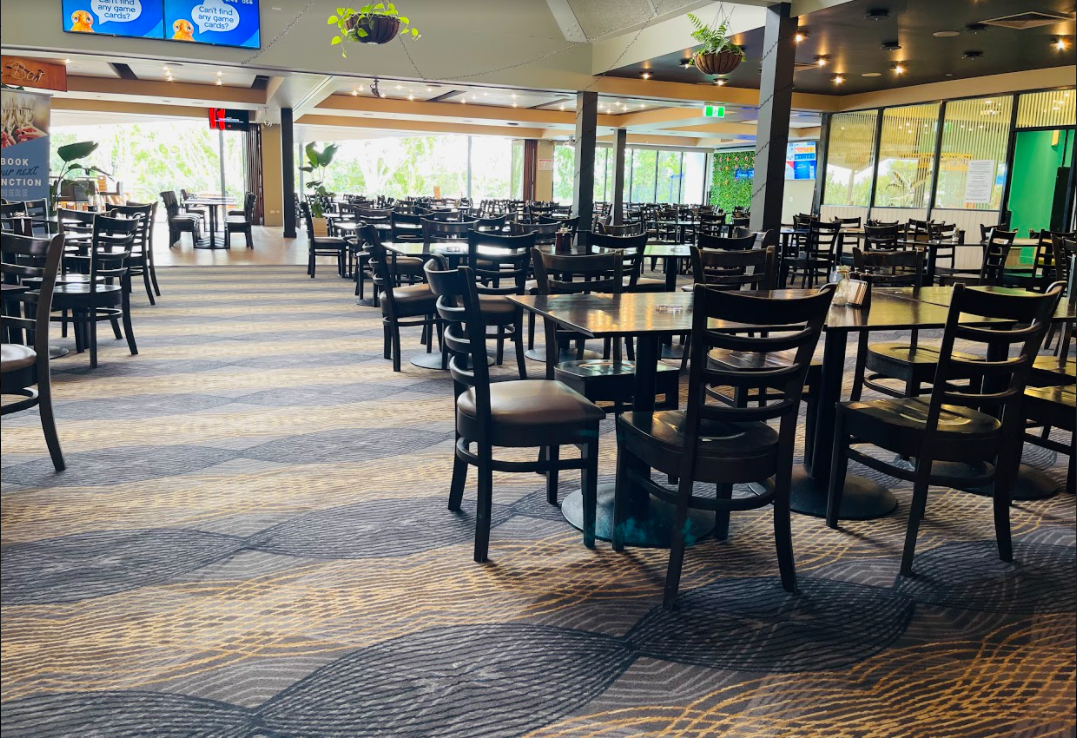 Benowa Tavern, Benowa, QLD
