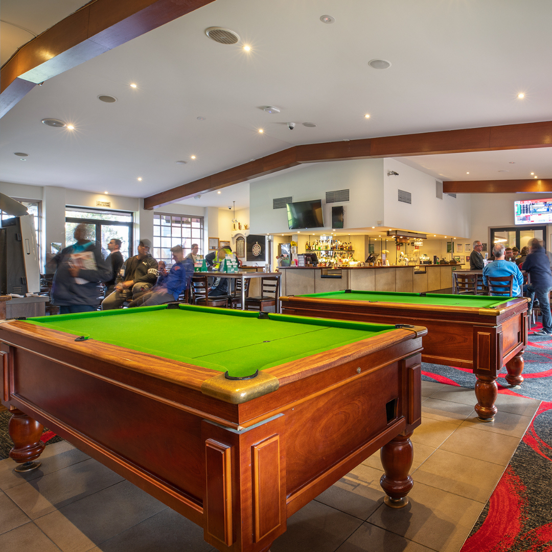 Bar — Plough Hotel, Mill Park, VIC
