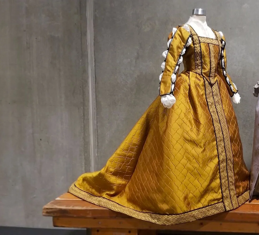 Madeline Perry — Costuming for Stage and Screen