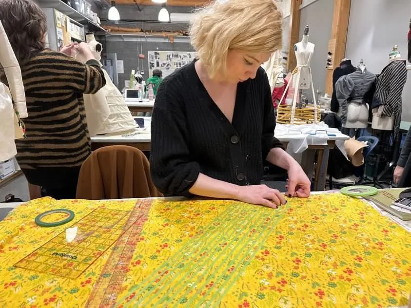 Sharon Dallas — Costuming for Stage and Screen
