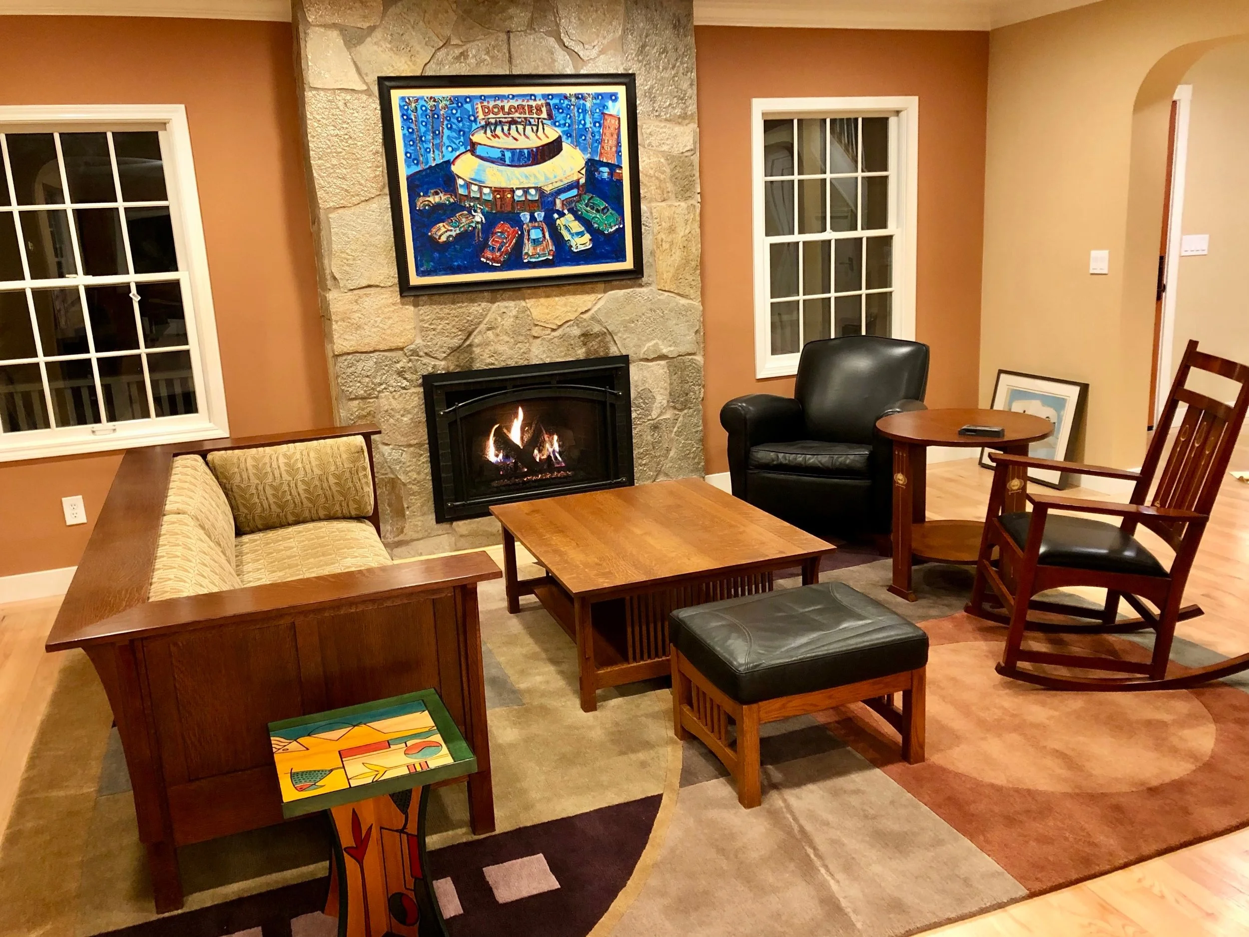DEBRA WINSTON INTERIOR DESIGN