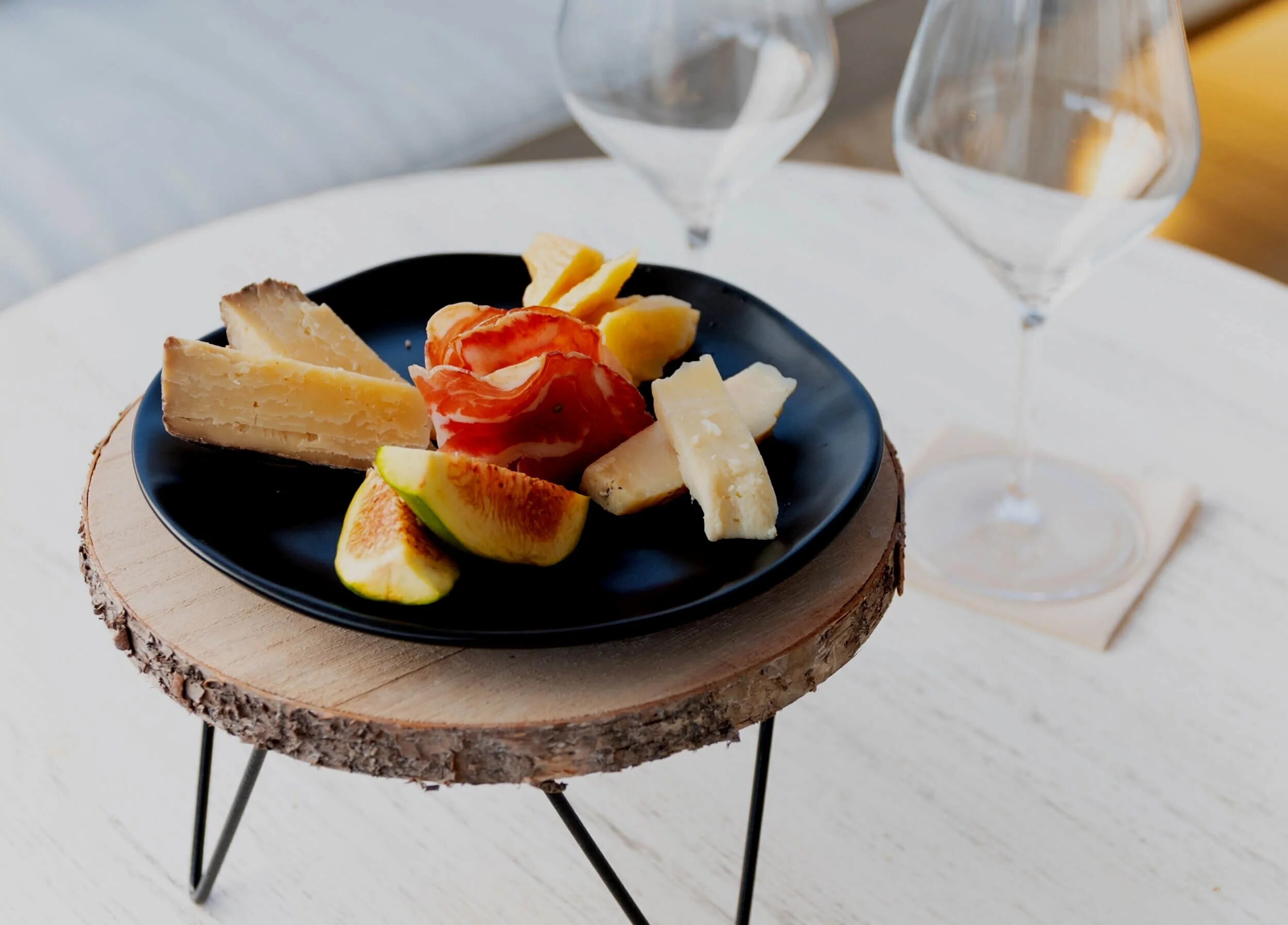 Koukos, Menu — Koukos Bar, Naoussa, Paros. Fine Wines & Delicacies