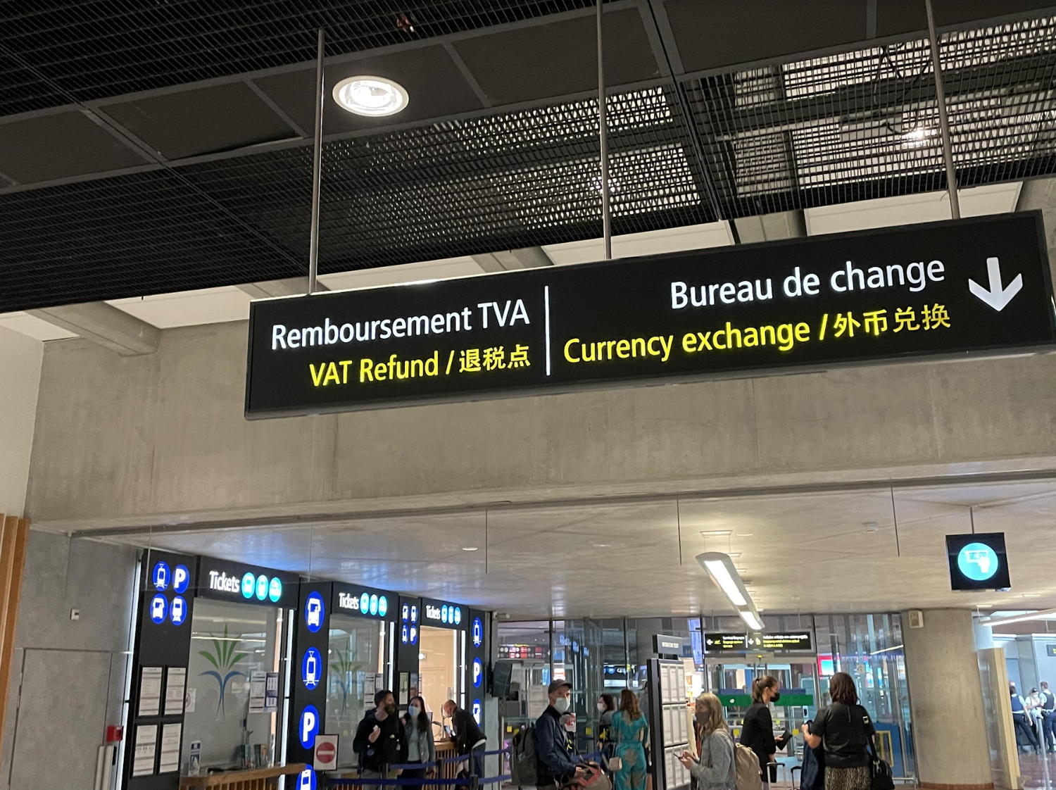 Tax-free shopping in France – complete guide to getting your VAT refund ...