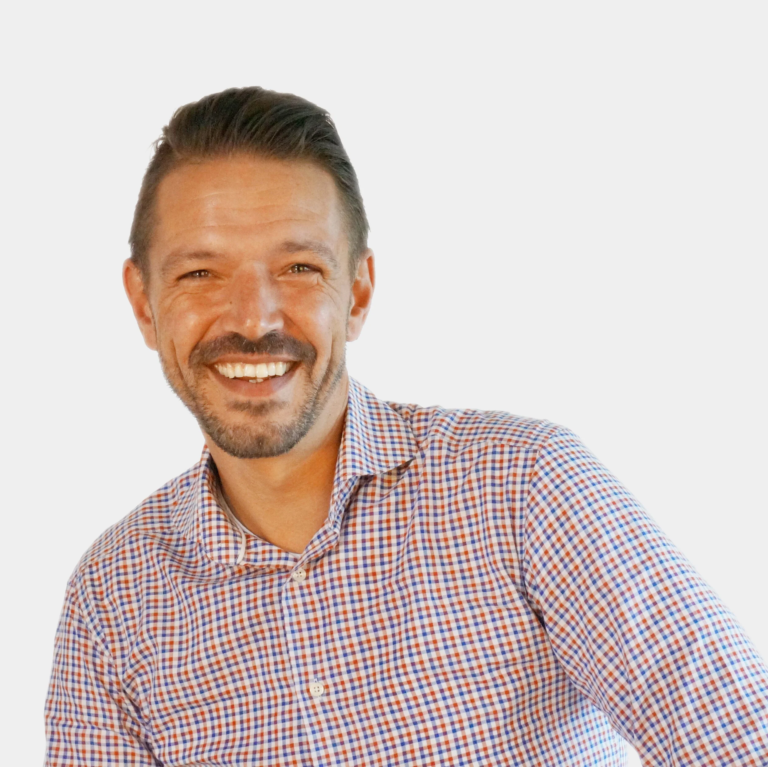 Contact — Buckdesign - Worldwide exhibitions and Studio