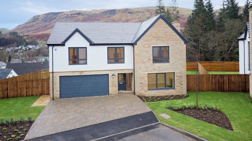 A long-established quality homebuilder - Adam (Scotland) Ltd
