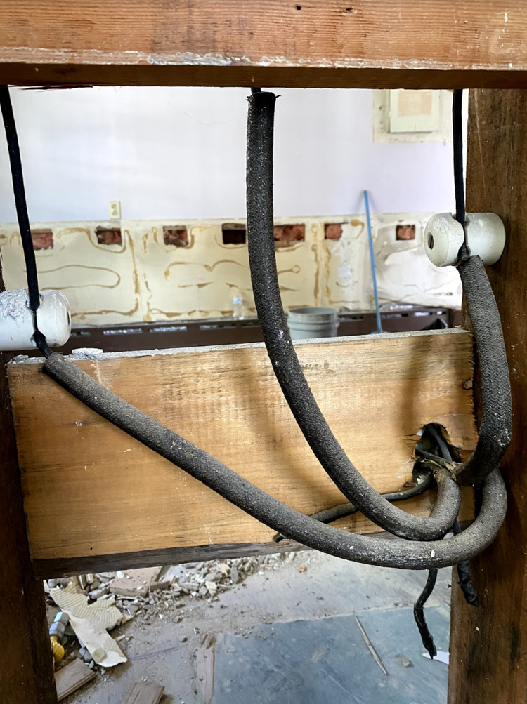 5 Facts To Know About Knob and Tube Wiring in Older Homes — I'm Jen