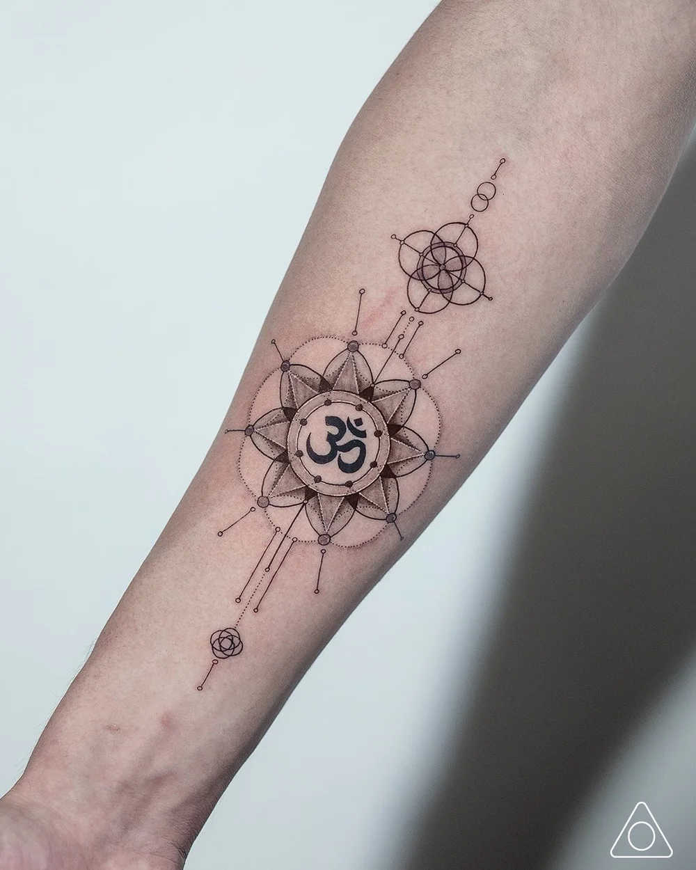 Sacred Geometry Tattoos by Los Angeles Tattoo Artists at 1MM Studio ...