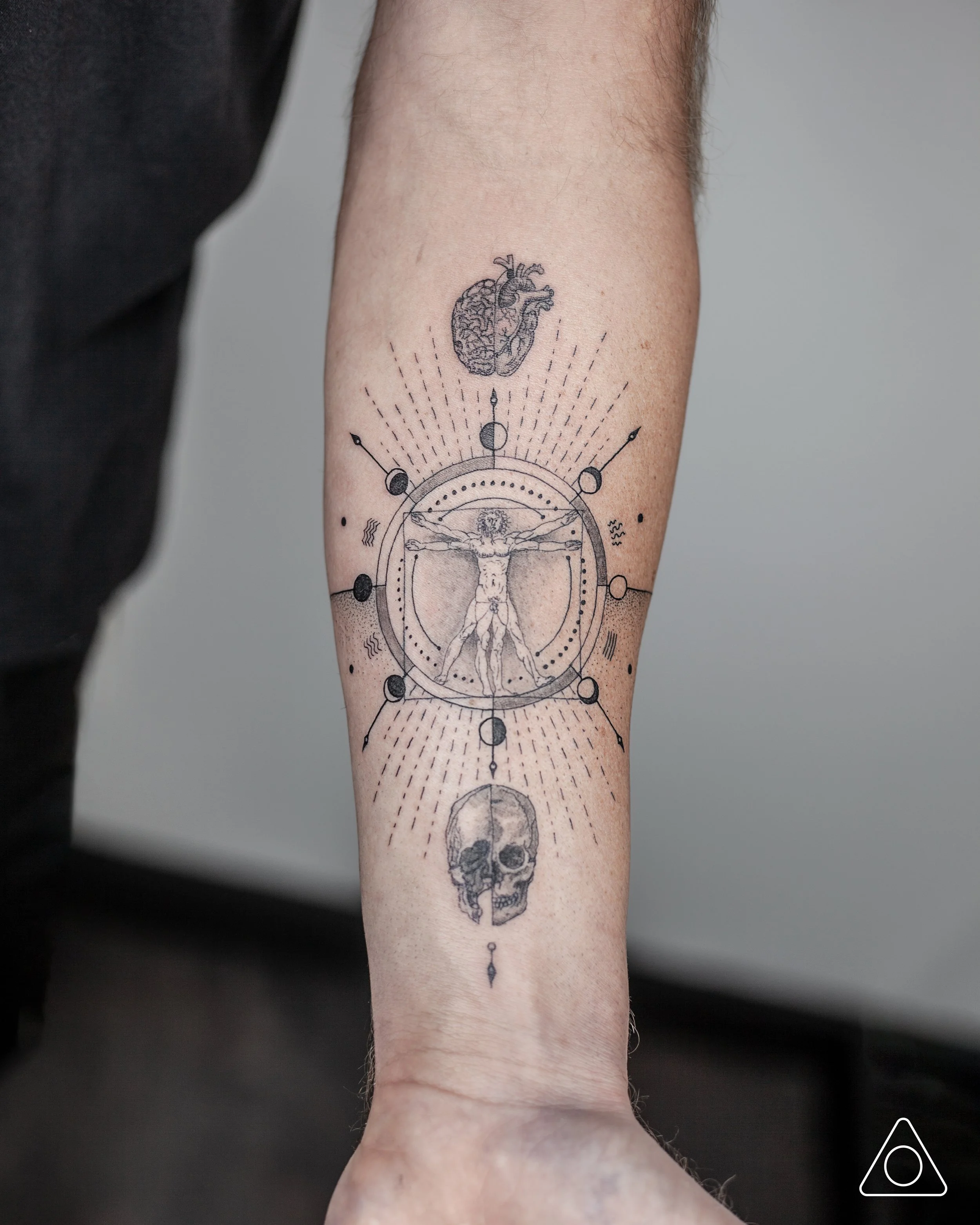 18 SCIENTIFIC TATTOOS BY 1MM STUDIO — 1MM Tattoo Studio