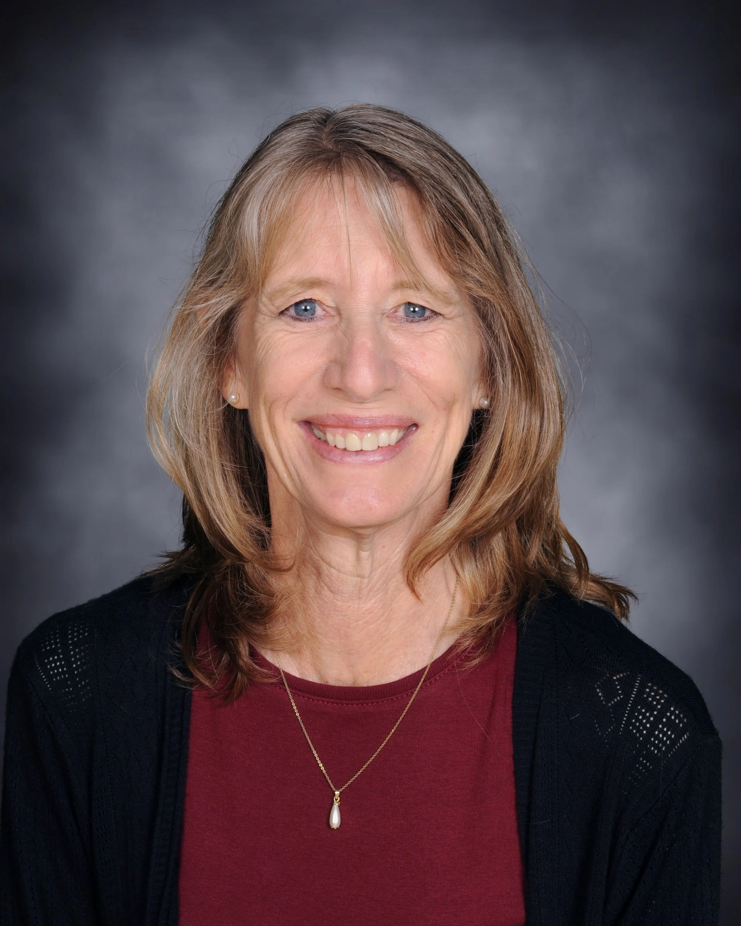 Julie Sweeney's Instagram, Twitter & Facebook on IDCrawl