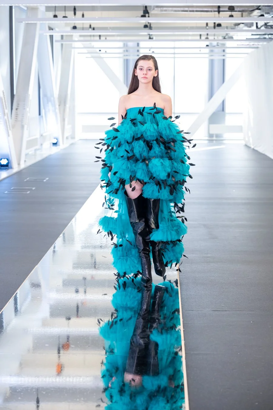 The future of fashion lies in the hands of creative Design Fashion ...