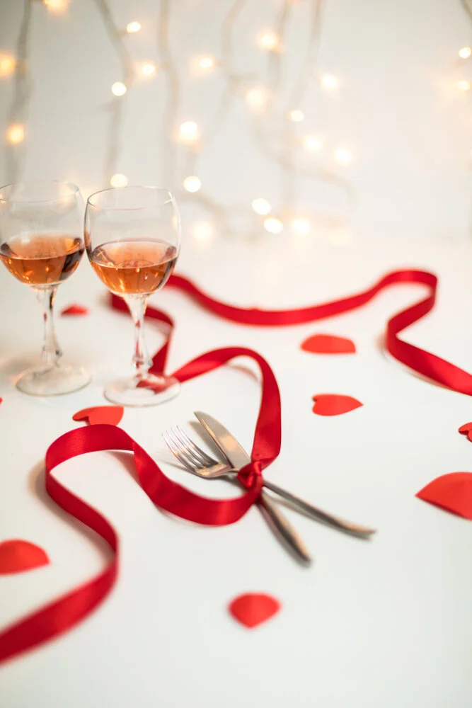 How to create the perfect Valentine night in at home — WHYTT Magazine
