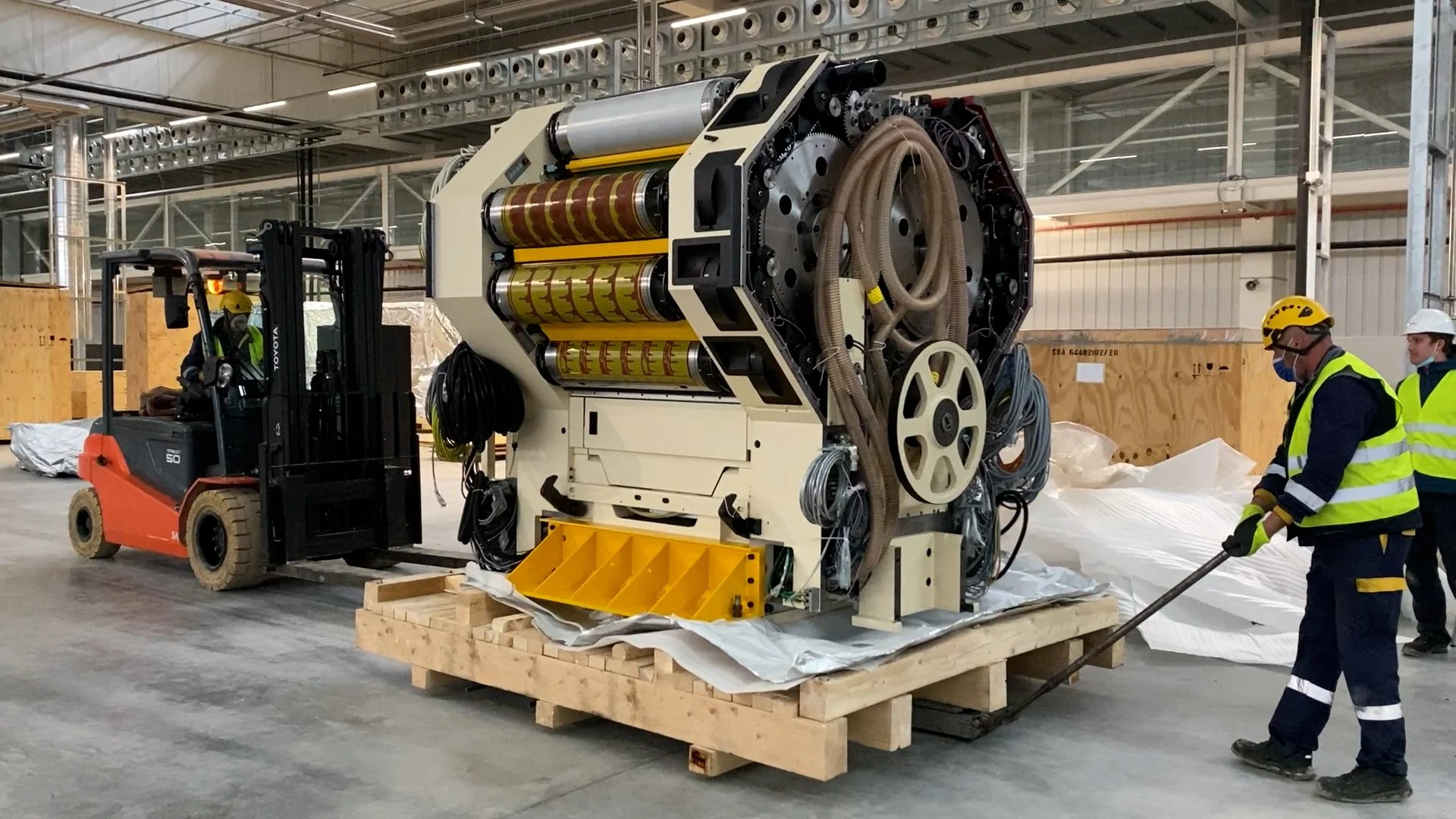 Movimiento de Maquinaria Industrial - GRUJAR S.L