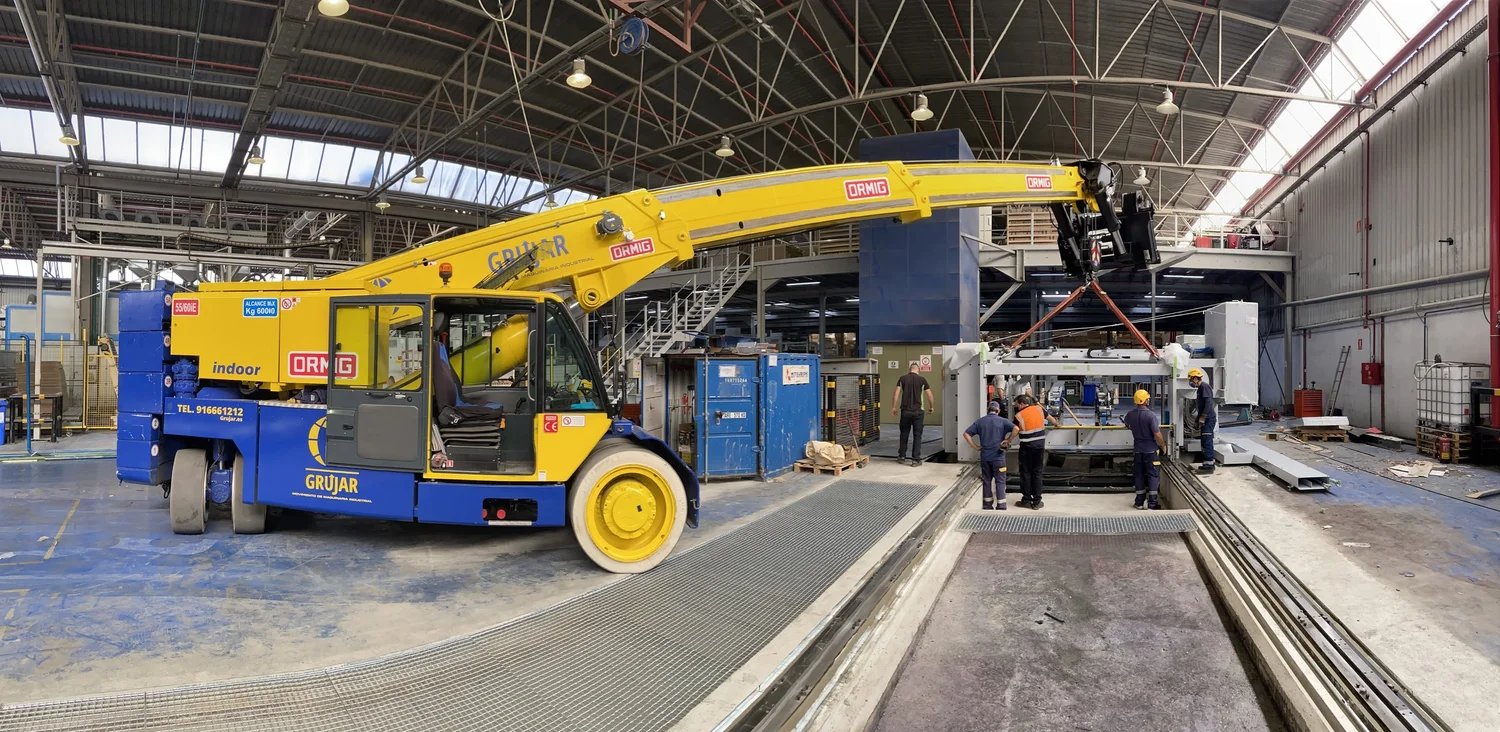 Movimiento de Maquinaria Industrial