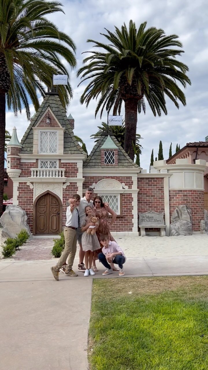 Charmed Playhouses │We build the most magical, whimsical playhouses.