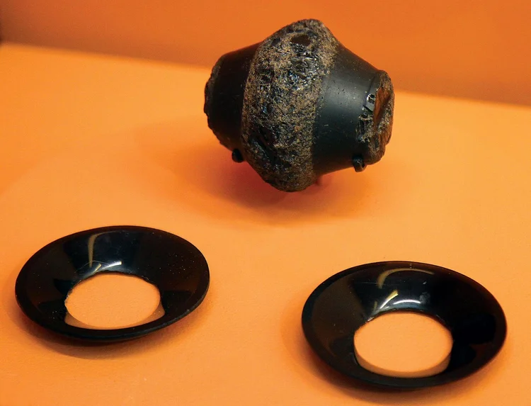 Ancient Hand Skills Volume 45.3 — Ornament Magazine