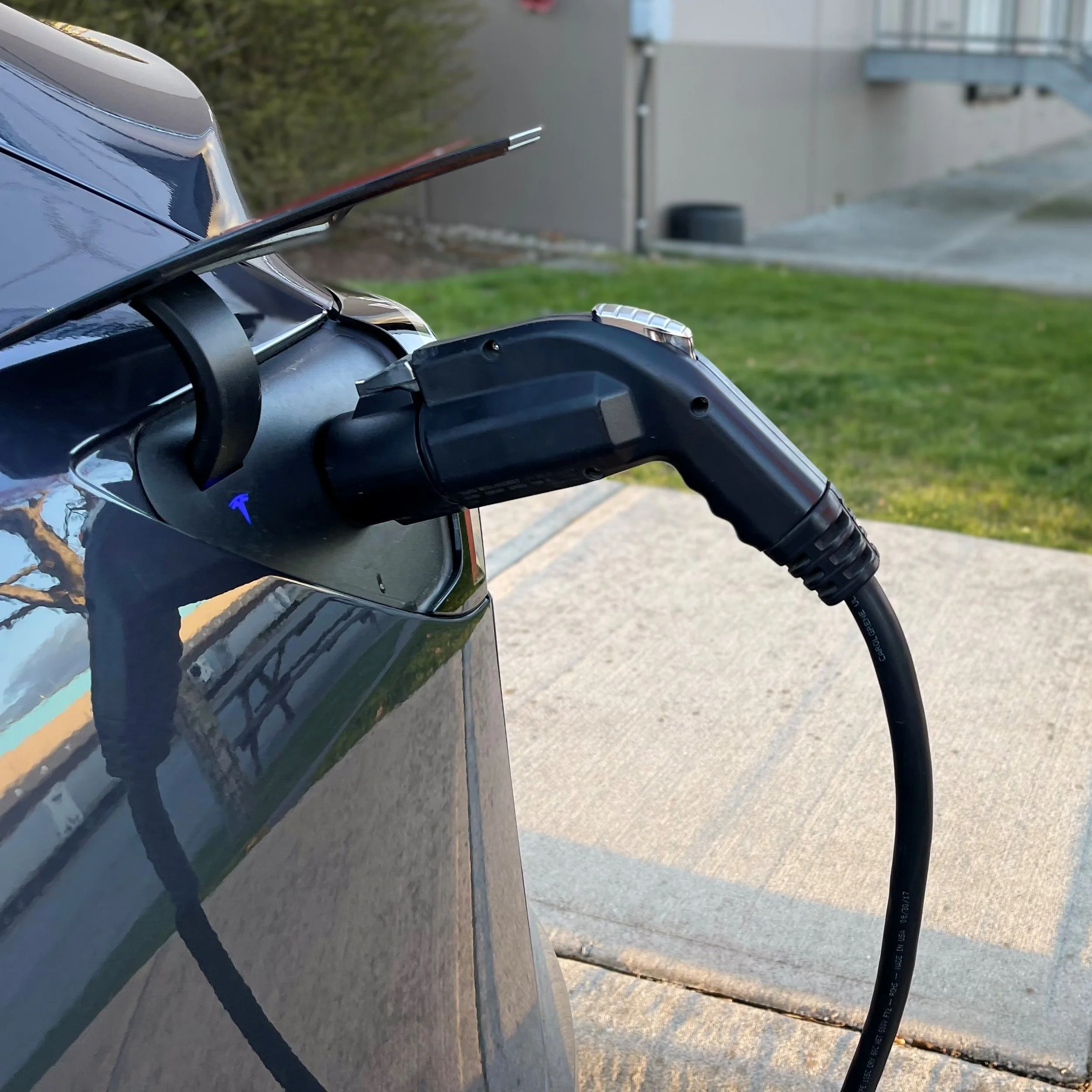 Thrive Electrify | Electric Charging | British Columbia + Alberta — Thrive Electrify | Lighting ...