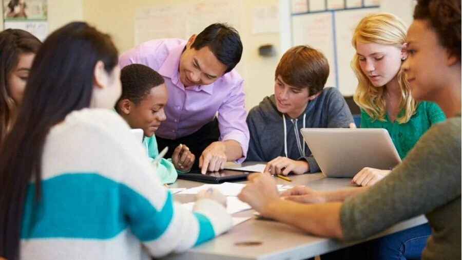 Free Financial Literacy Program for Middle Schools — MoneyTime | Online ...