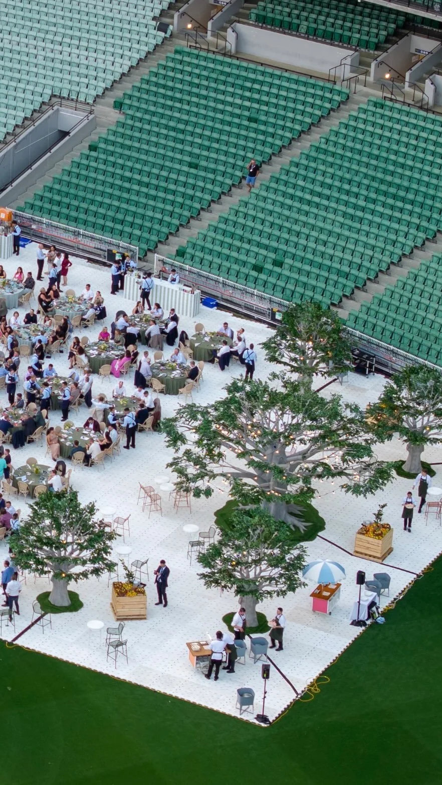 Autumn Grove Events - Artificial Tree Hire