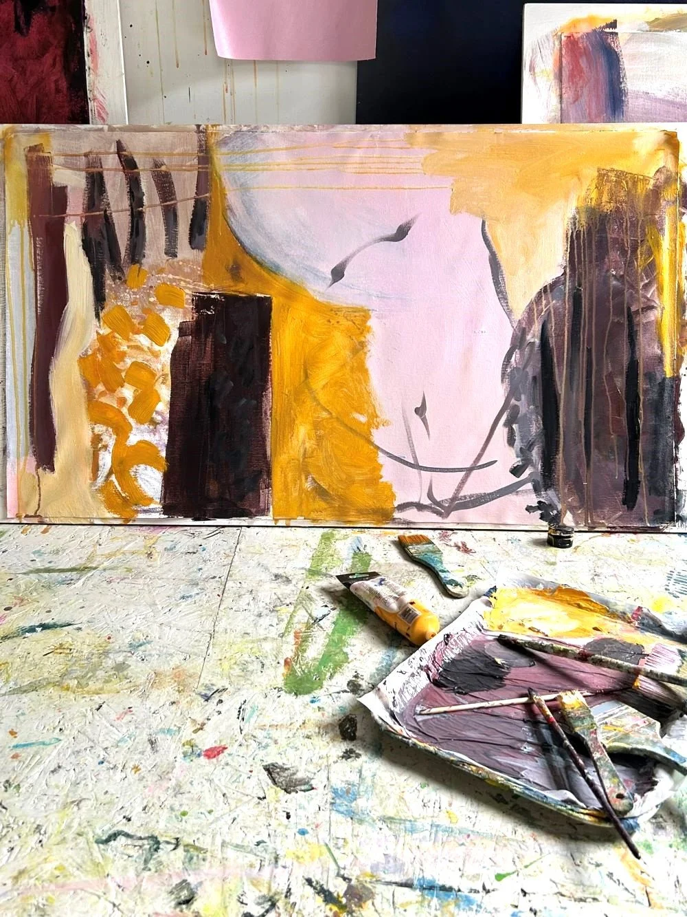 Carly Gilliatt, Lincolnshire artist, creating colourful abstract ...