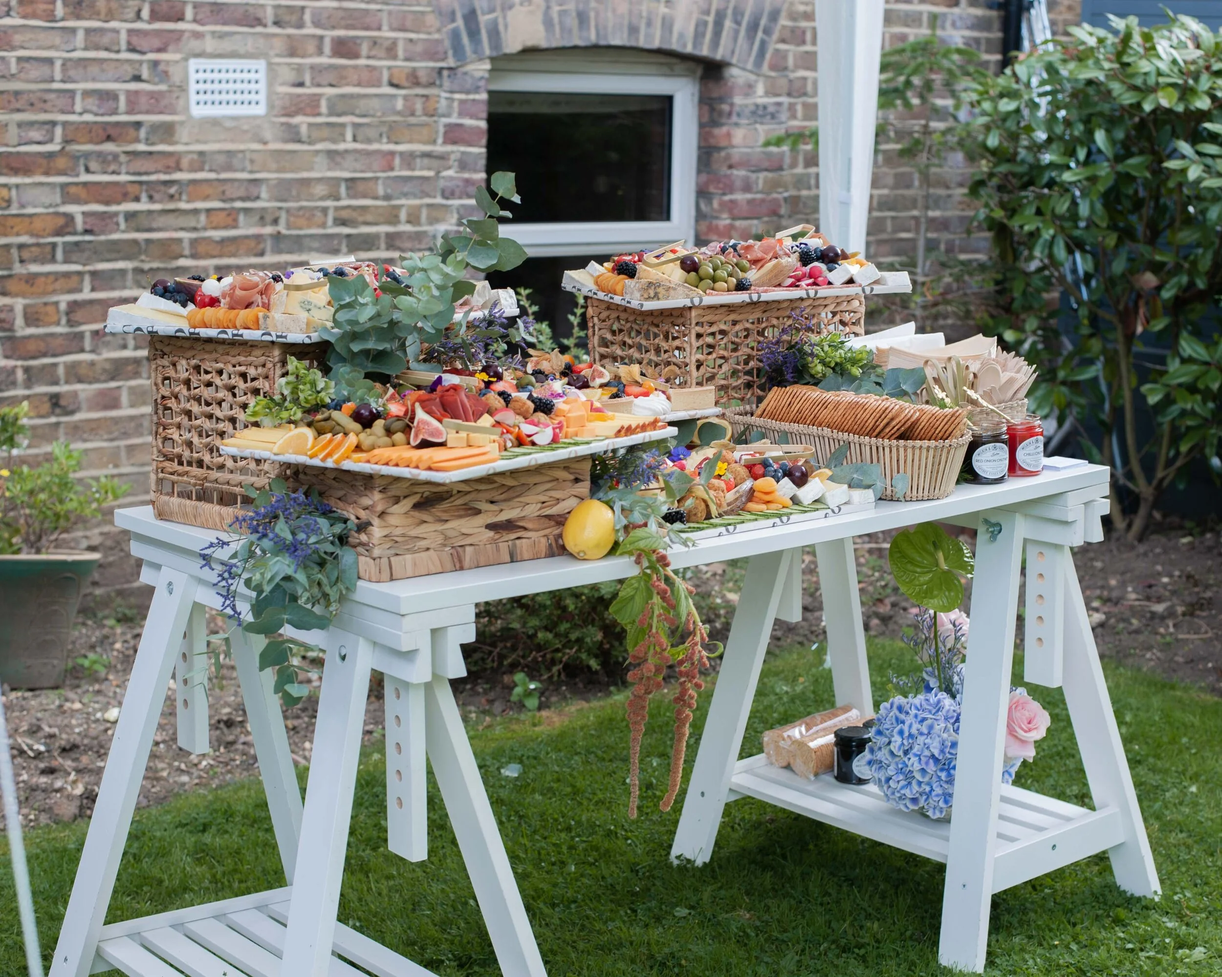 GRAZING TABLES — Olive & Pickle