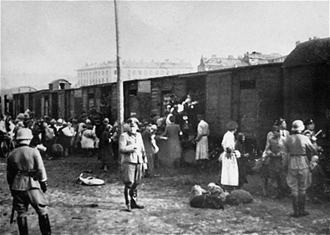 Warsaw Ghetto Uprising | Deportation — The Holocaust Memorial Museum of ...