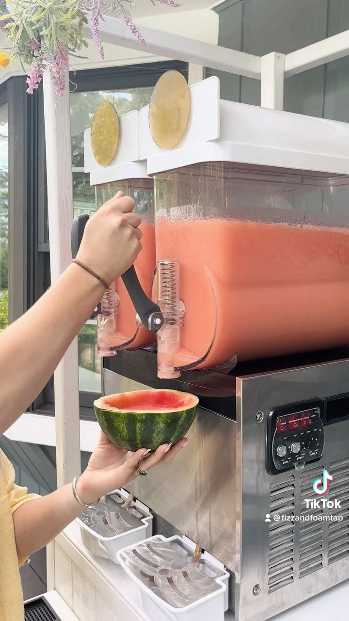 The Fizzy Cart — Fizz & Foam Mobile Bar