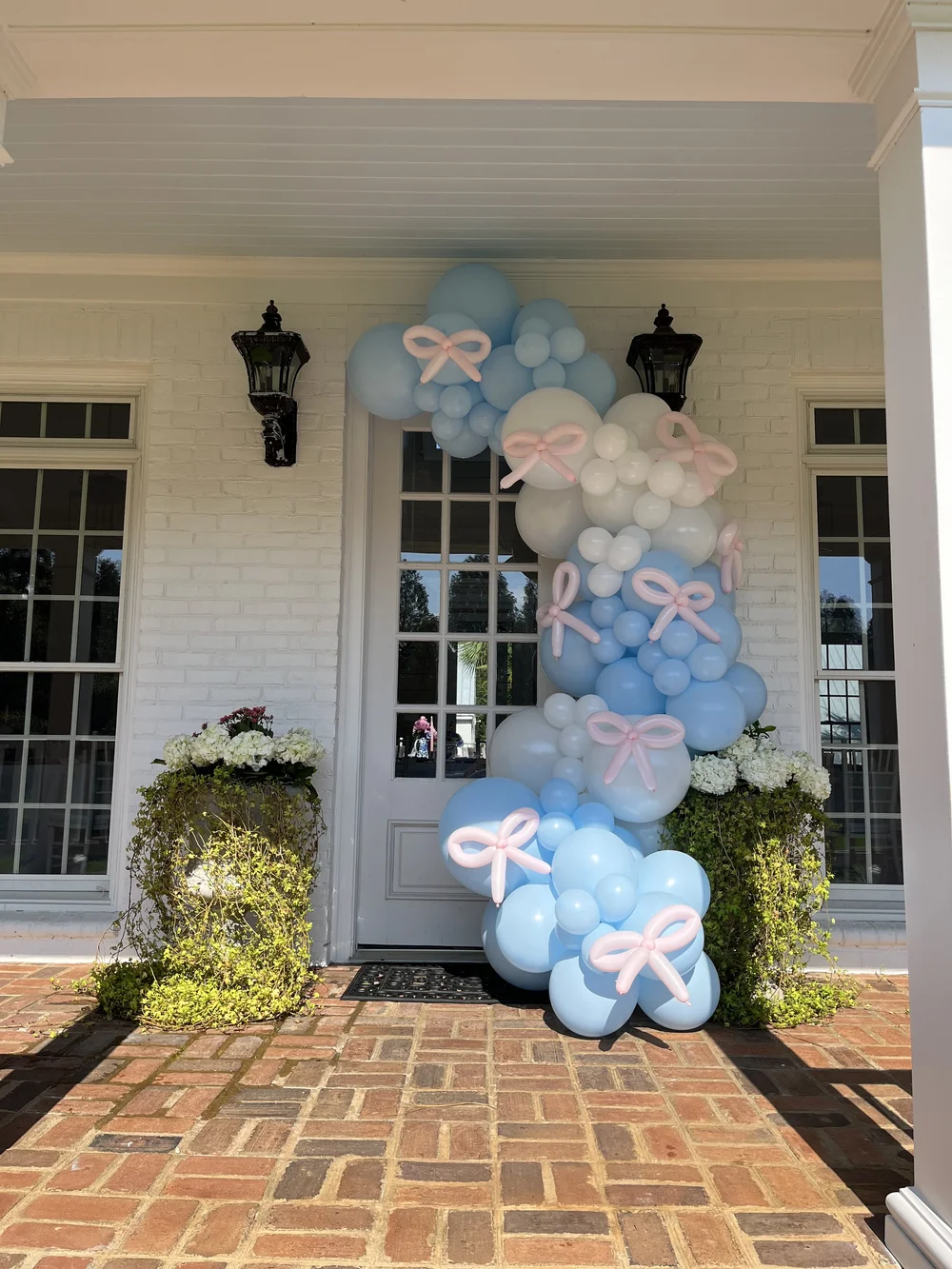 Sky Pop Balloons — Fizz & Foam Mobile Bar