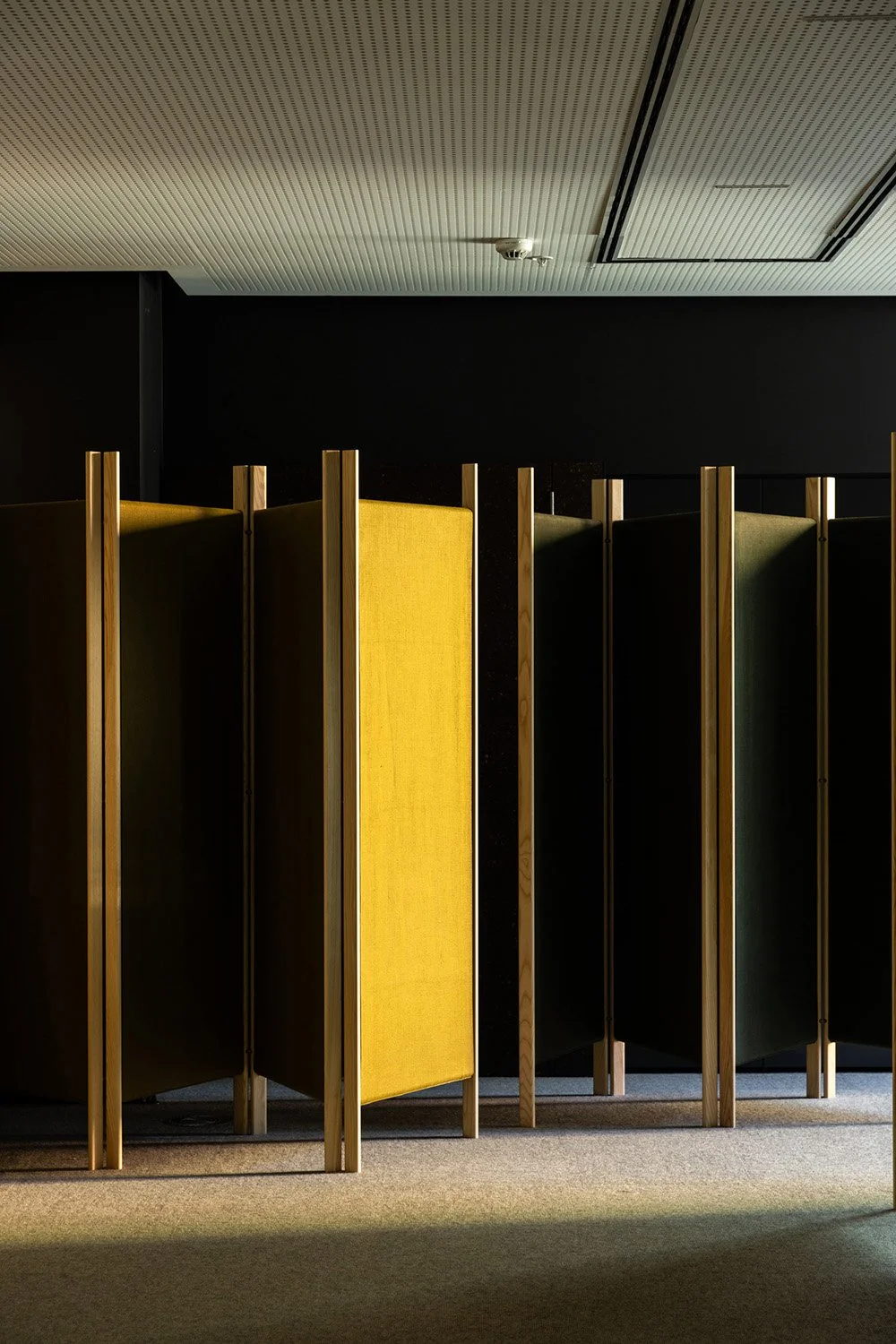 SHOP — Fold
