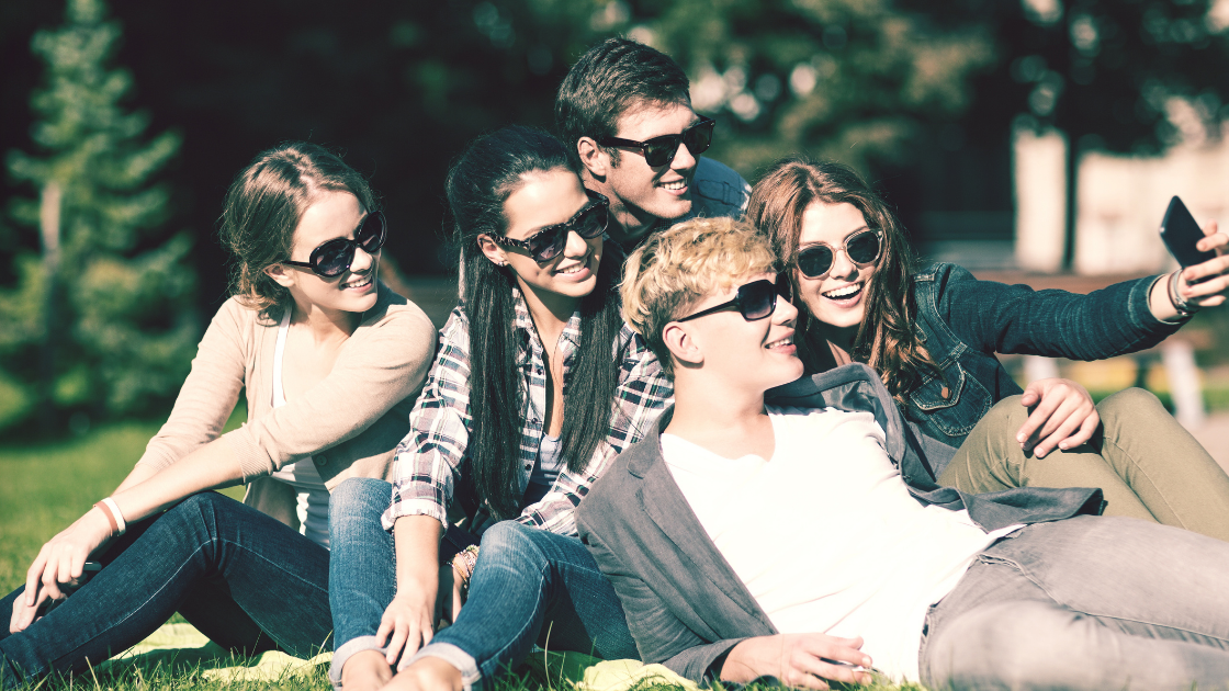 Has Digital Technology Been Good For Teenagers? It Depends ...
