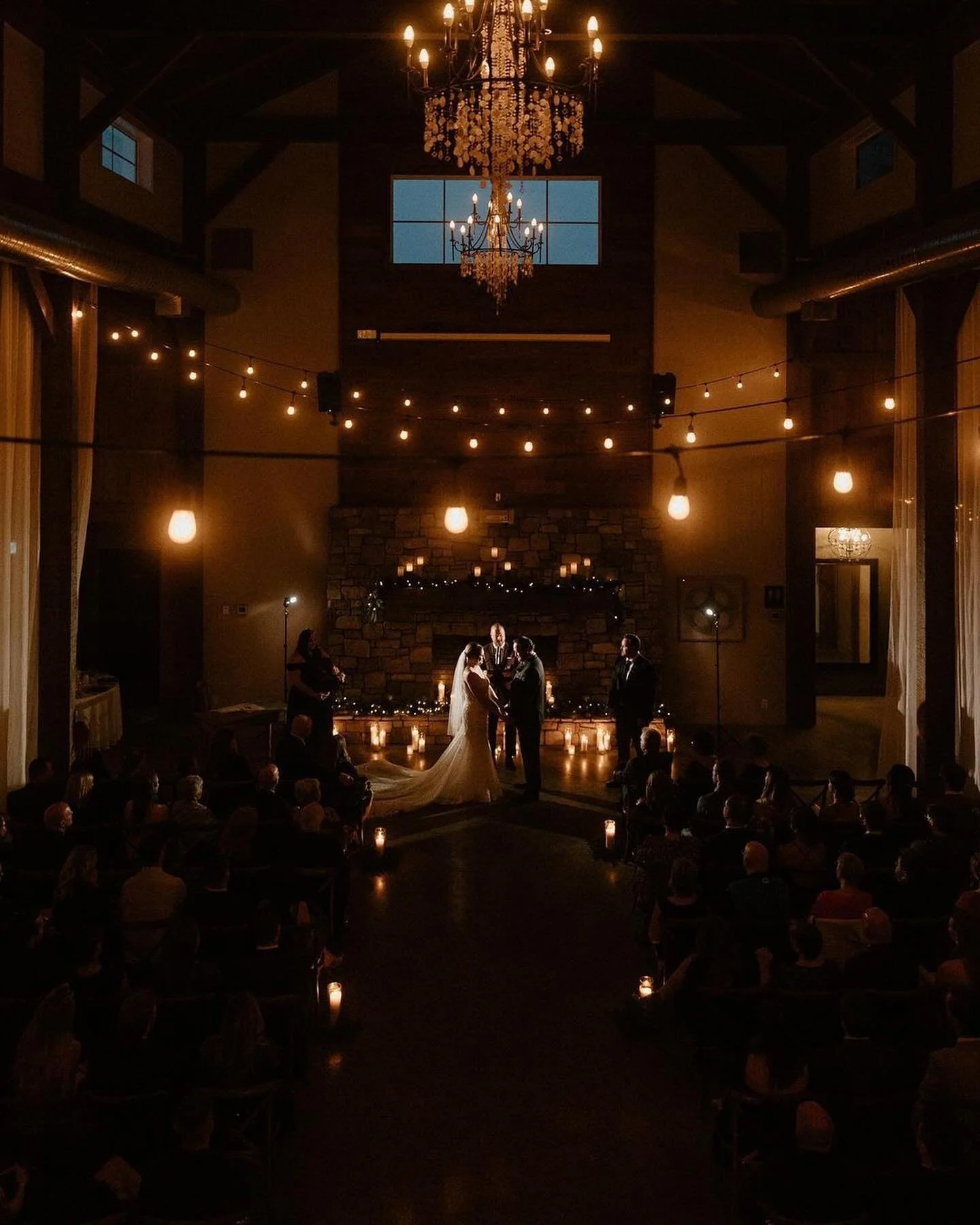 Hawthorn Estates - Manitoba’s Premier Barn Venue