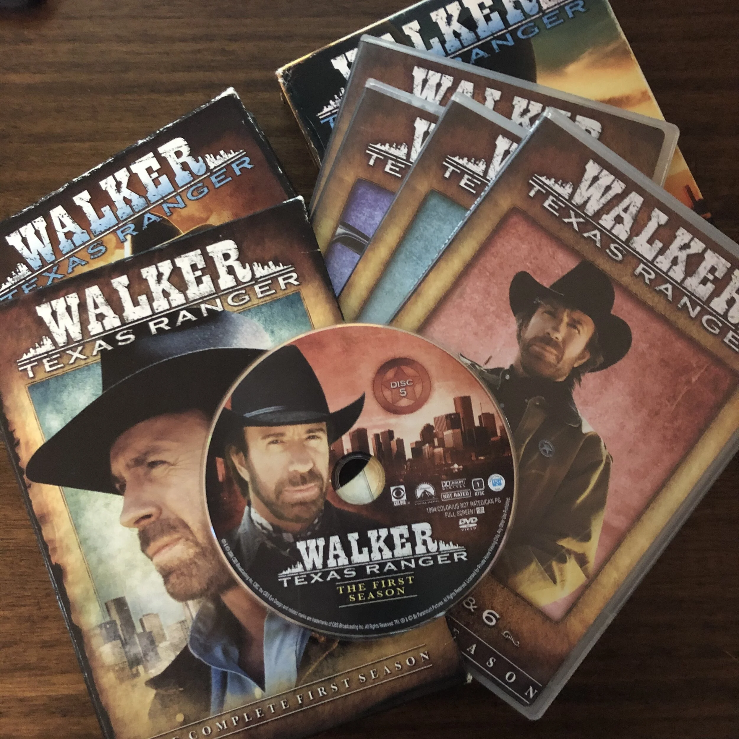 How to watch episodes of Walker, Texas Ranger — Roundhouse Roulette | A ...