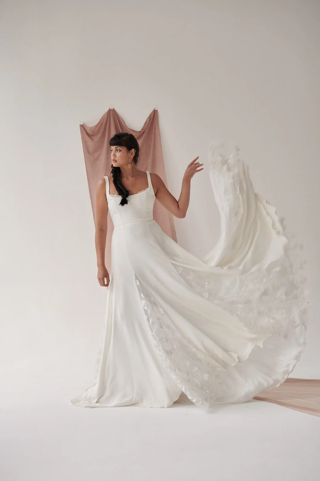 Designer - Alexandra Grecco — Amare