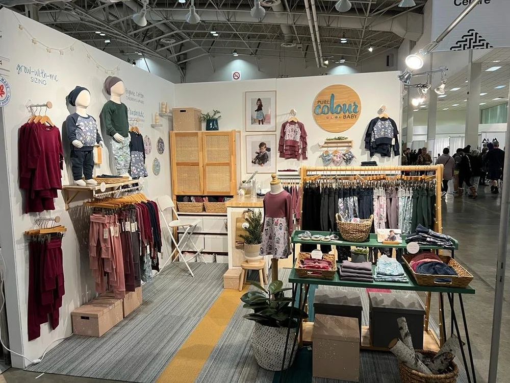 5 Elements of Visual Merchandising in Booth Design & Holiday Markets ...