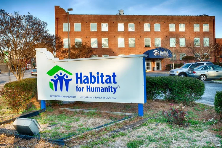 4 Programs Building Houses for Low Income Families Today — Affordable ...