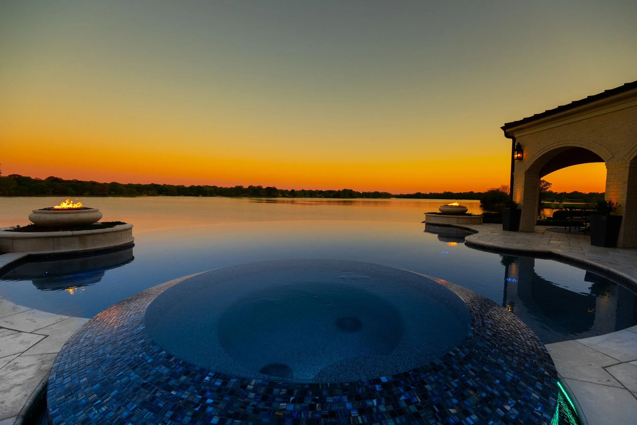 WATERMARK POOL & SPA