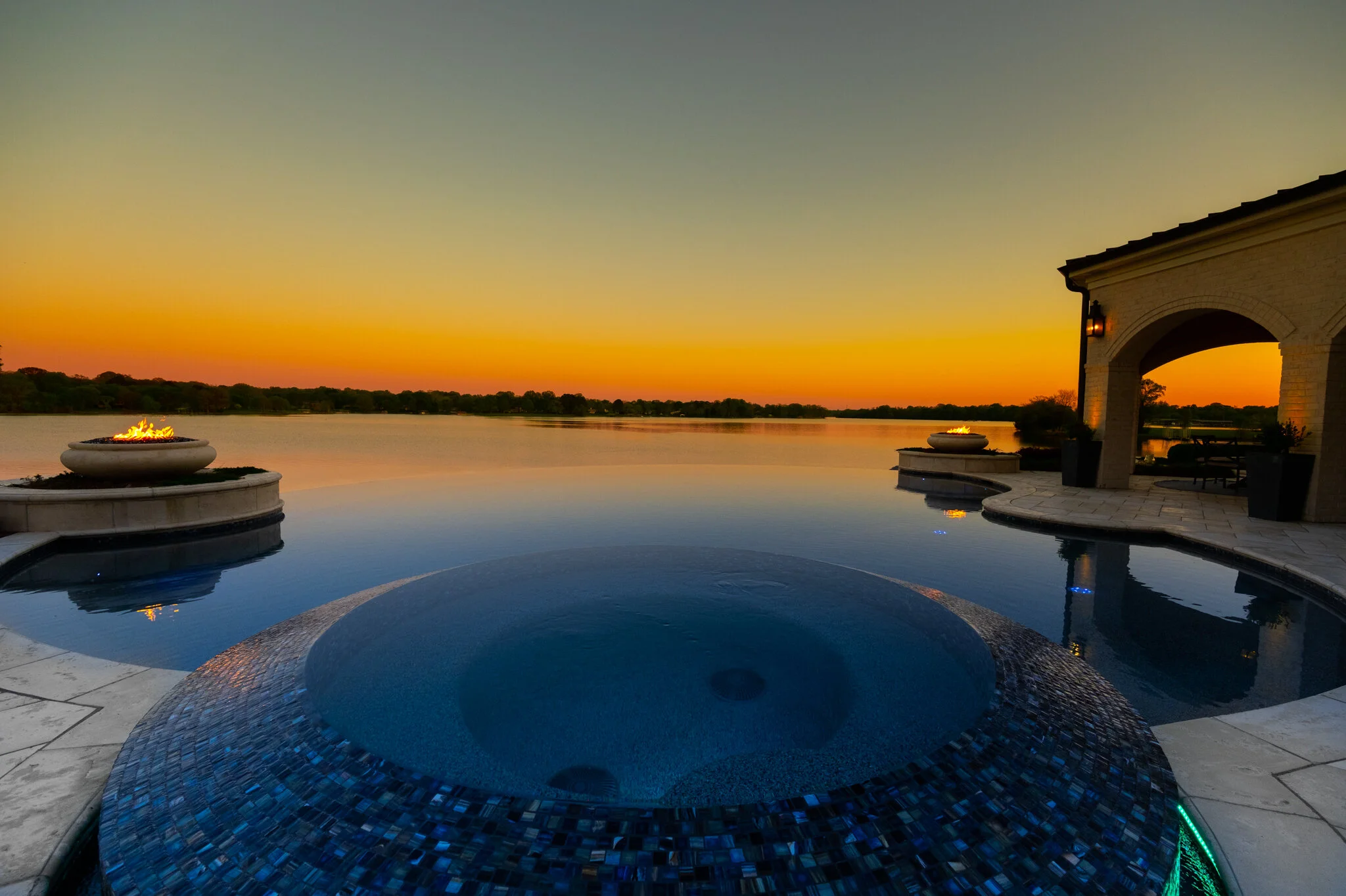 WATERMARK POOL & SPA