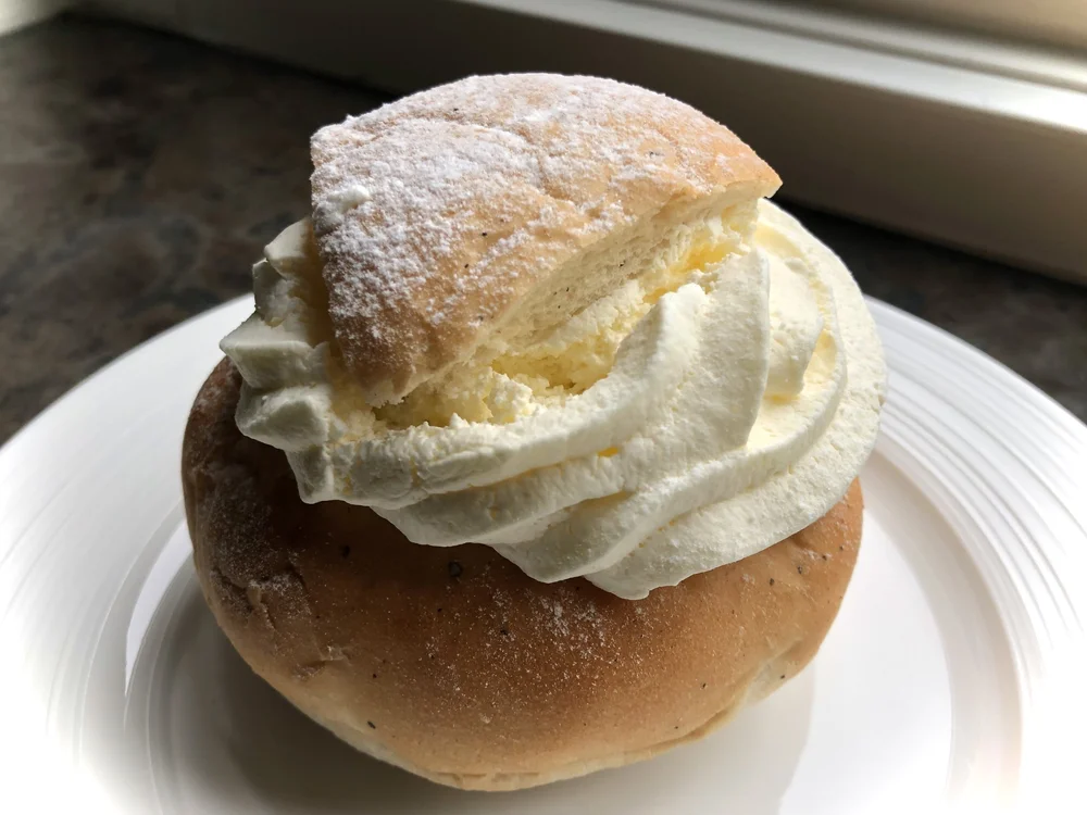 Semla — Alice Teh Larsson