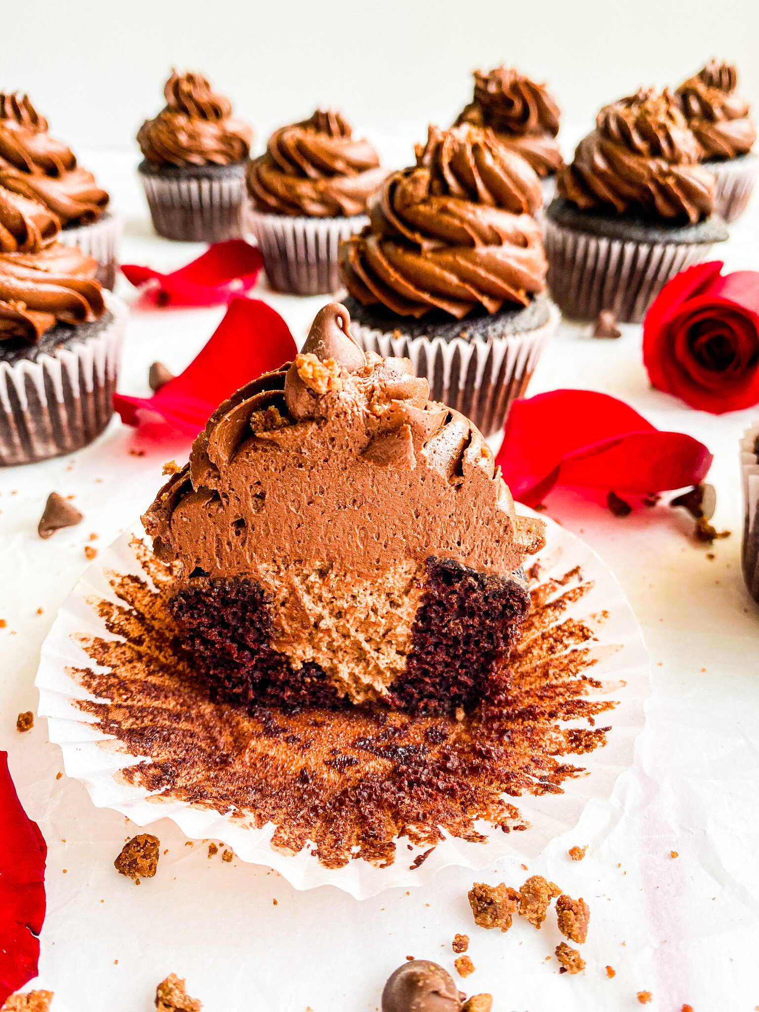 SIMPLE Chocolate Mousse Cupcakes Recipe — Be Greedy Eats | Where Food ...