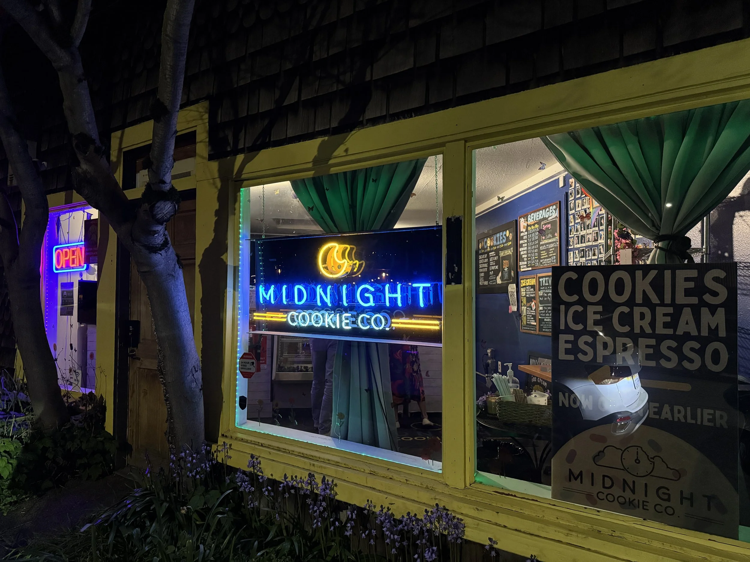 Locations — Midnight Cookie Co.