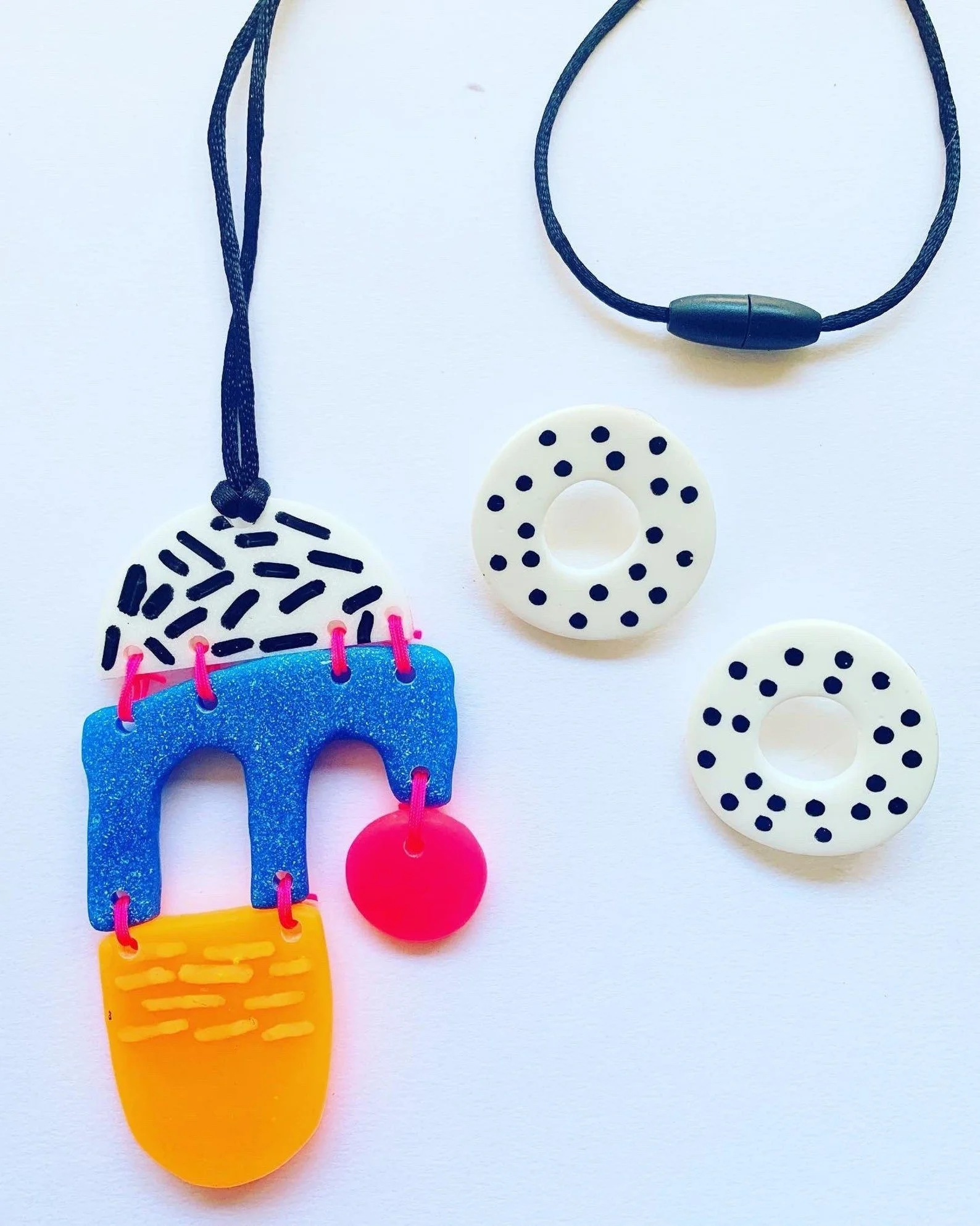 JENNIFER CHRISTY ART FINE ART AND EDGY JEWELRY