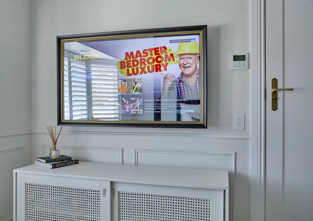 Browse our Mirror TV Gallery | TV-Mirror Australia